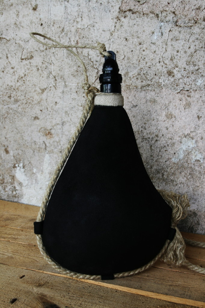 Spanish 1l leather bota bag wineskin, made in spain wine skin