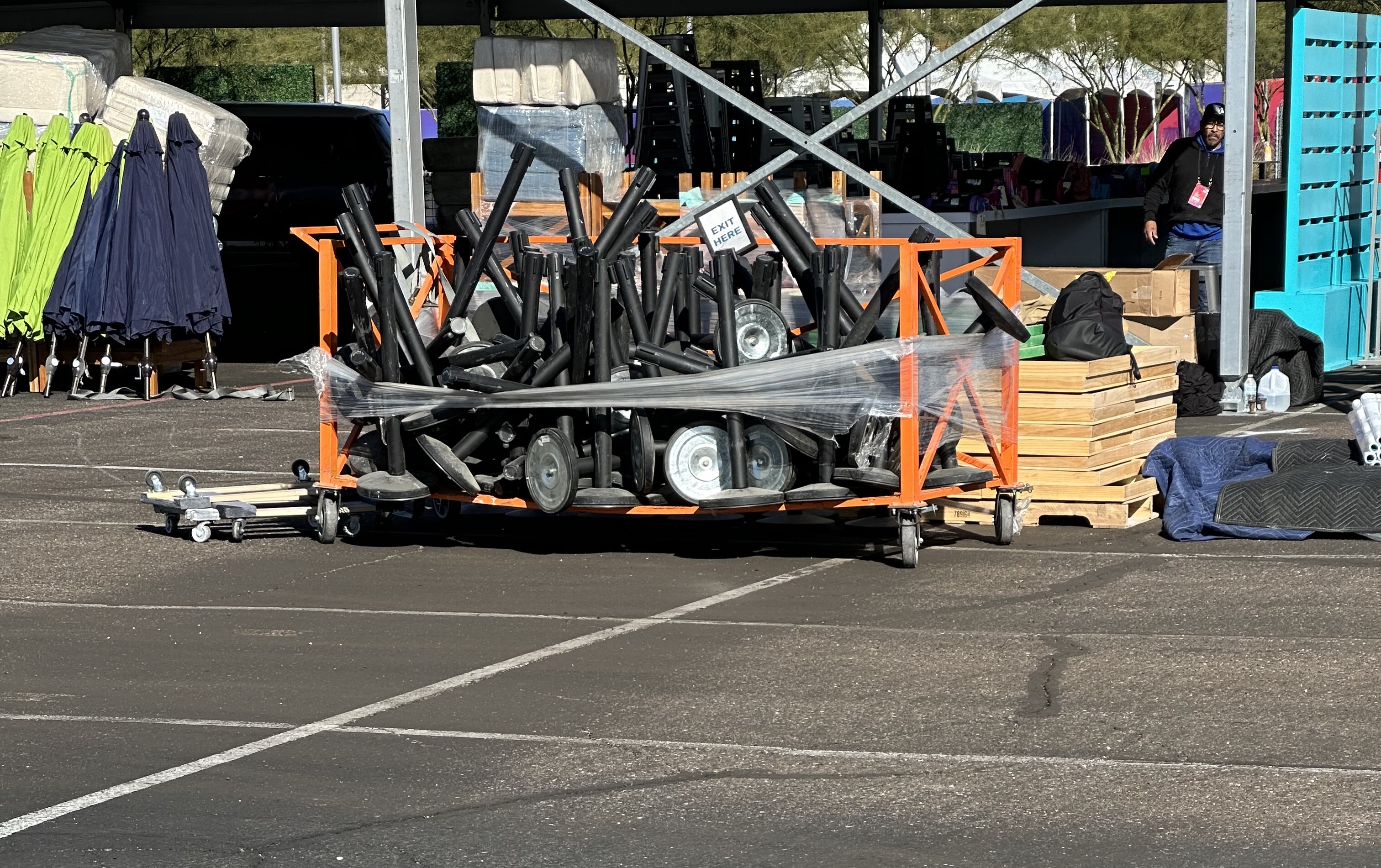 Protecting Your Crowd Control Investment with Stanchion Carts - Epic ...