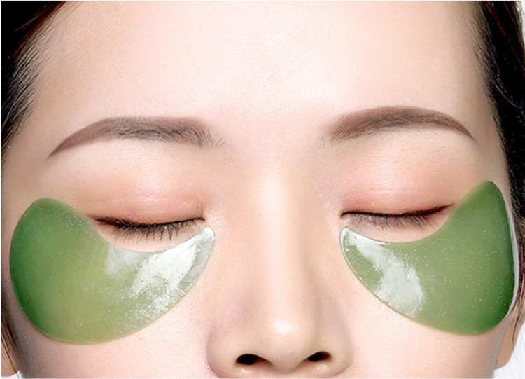 Relax and Rejuvenate with an Eye Gel Mask - Skin Beauty