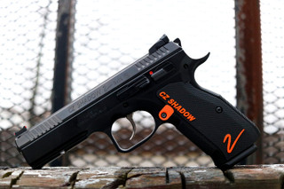 CZ Shadow 2 Thin Full Checkered- "CZ Shadow" & "2" Inlay w/ Liner - LOK ...