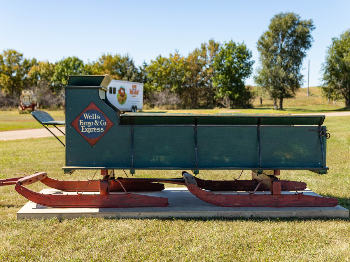 WFB Wide Track Bobsled - Hansen Wheel and Wagon Shop