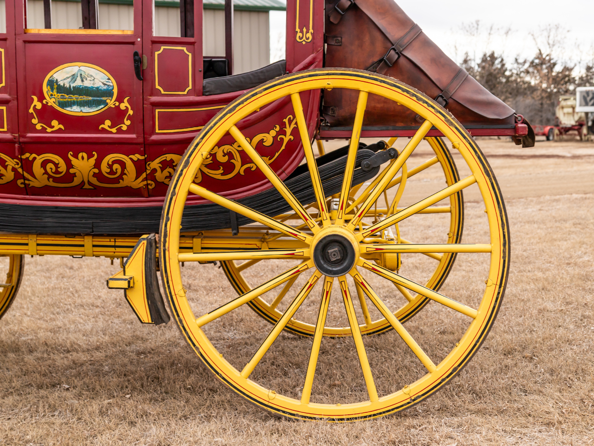 Western Mail Stagecoach - Hansen Wheel and Wagon Shop