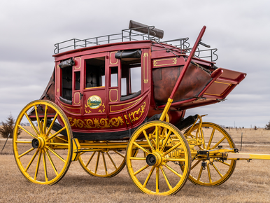 Western Mail Stagecoach - Hansen Wheel and Wagon Shop