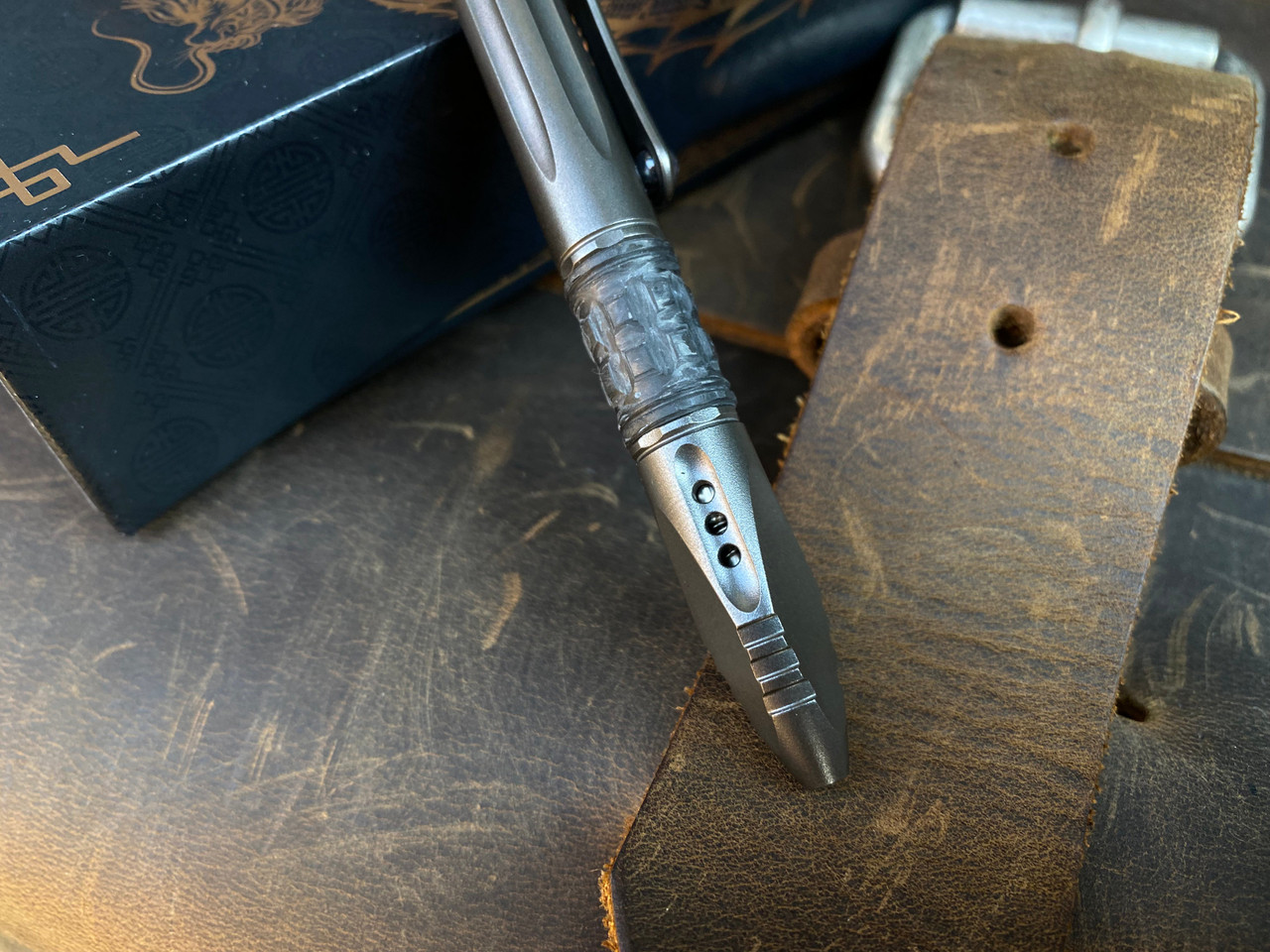 Microtech Kyroh Pen | Shot Peened w/ Tritium | NTL