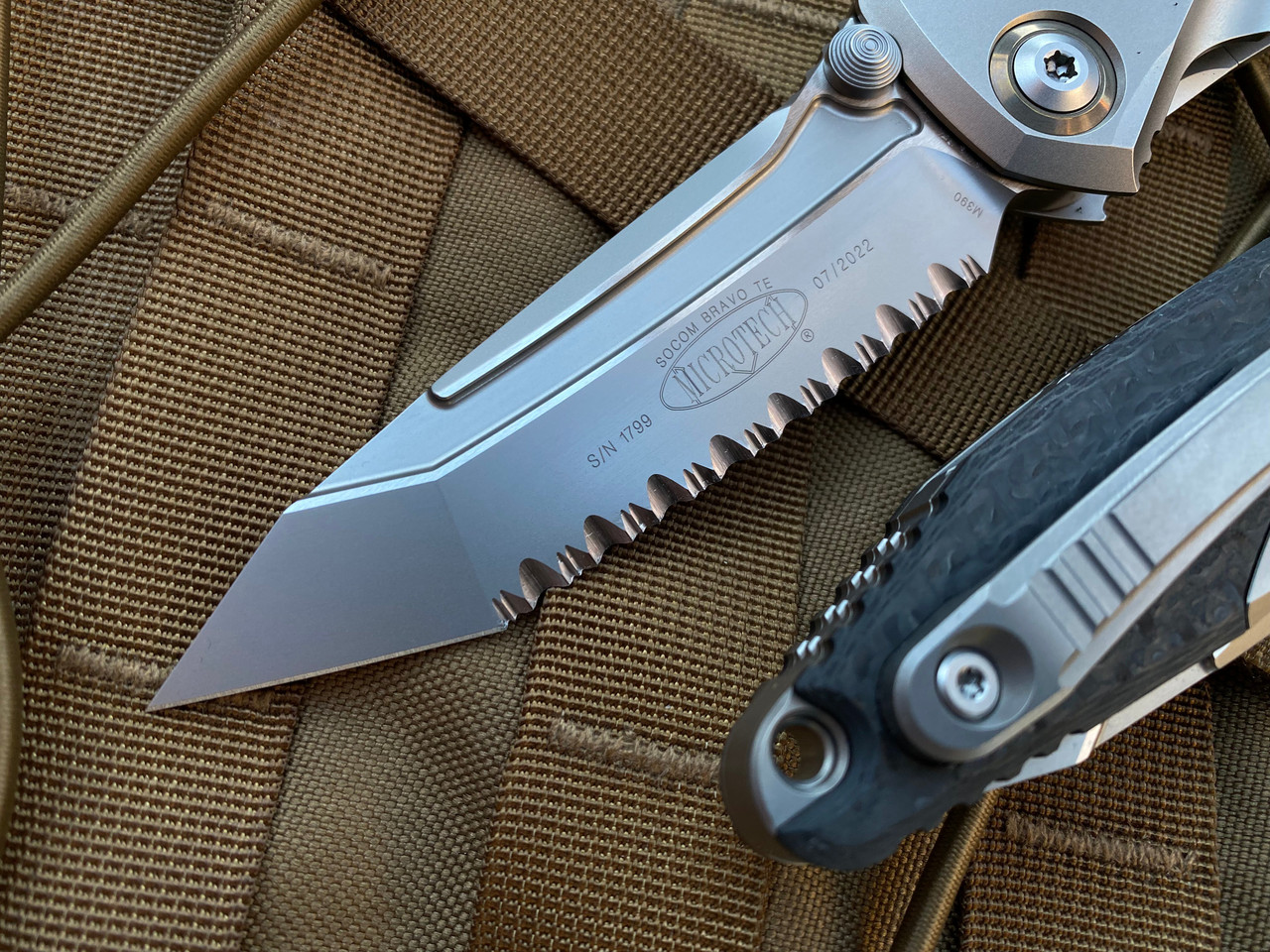 microtech Socom Bravo T/E | Fully Serrated Blade | NTL