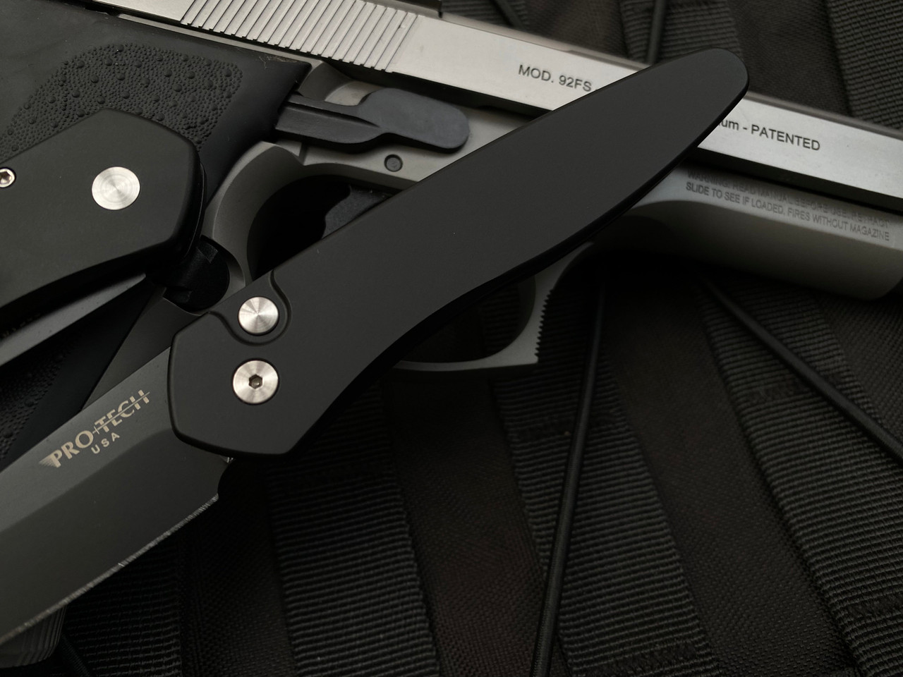 Pro-Tech Knives Newport Black Aluminum Body w/ S35VN Black Plain Edge ...