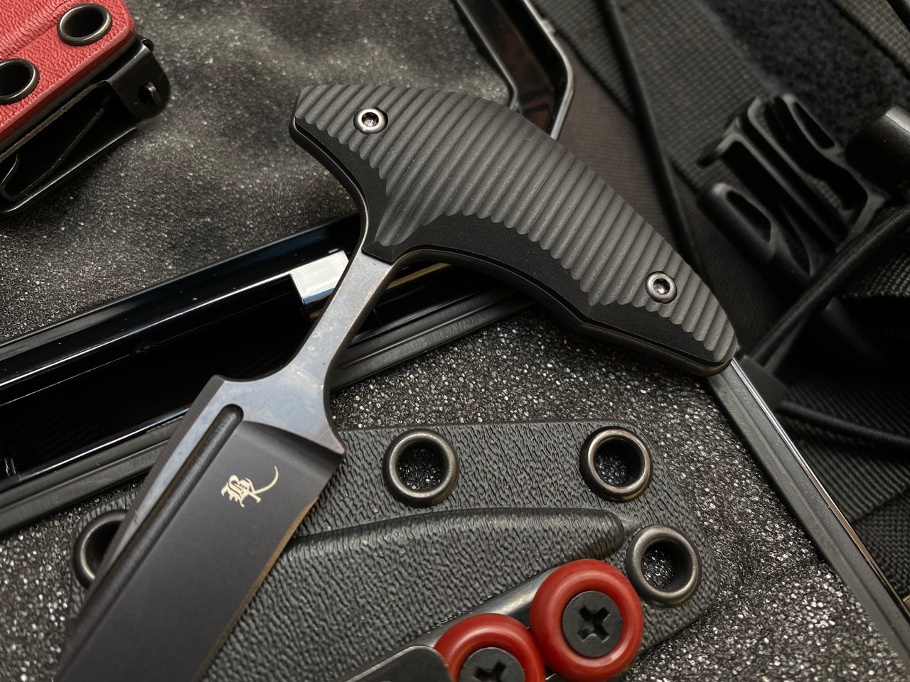 Bastinelli Guilty | Black Richlite - Magnacut DLC | NTL