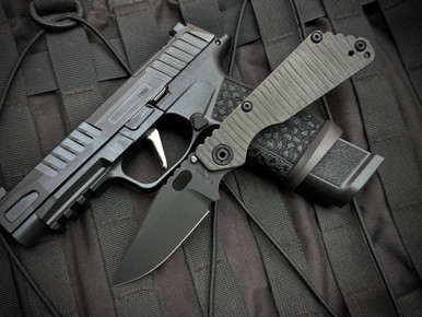 Strider SnG Folder Flamed Titanium Body w/ PD#1 Black Plain Edge Blade