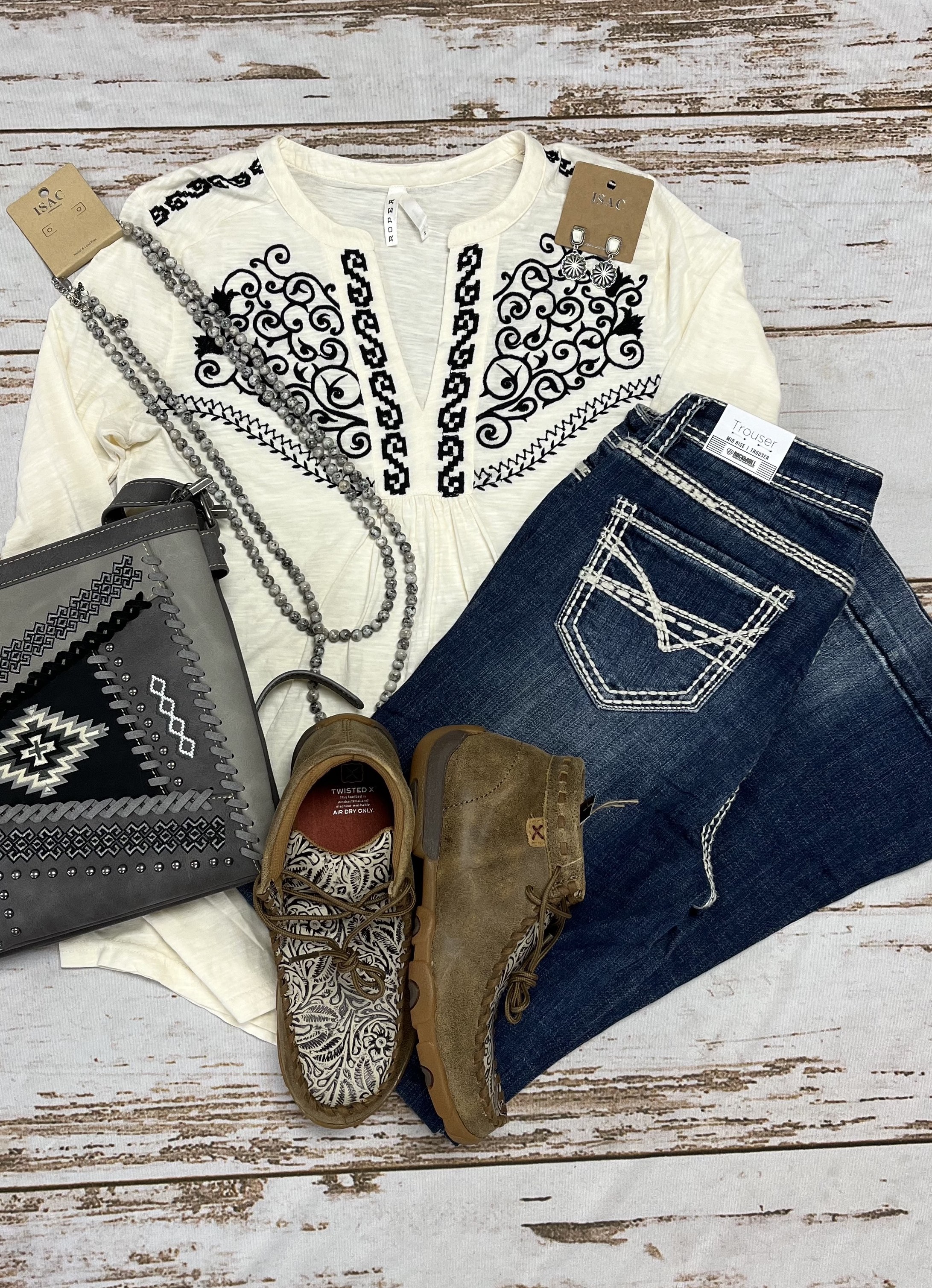 Ladies Monochrome Outfit of the Day - Stockyard Style