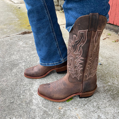 Boulet Women's Selvaggio Wood Cutter Toe Boot 3166 - Stockyard Style