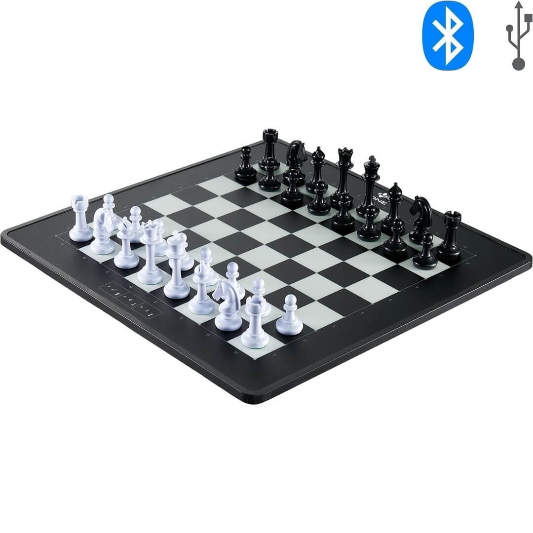 Chess Computers & e-Boards | Gambit Chess Supplies
