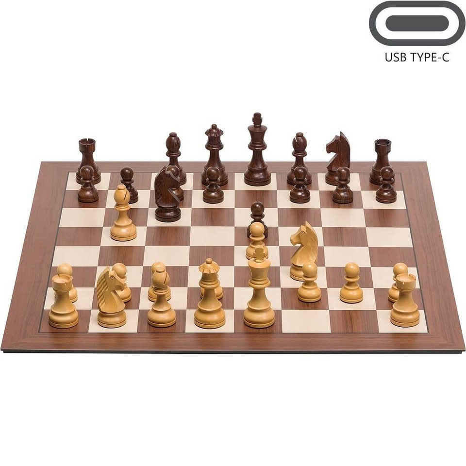 Chess Computers & e-Boards | Gambit Chess Supplies