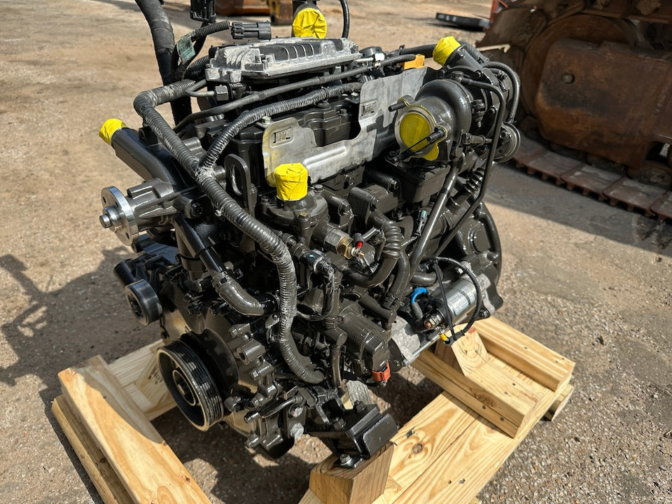 Doosan Bobcat D24NAP Rebuilt Diesel Engine Part no. D24NAP-LEF00