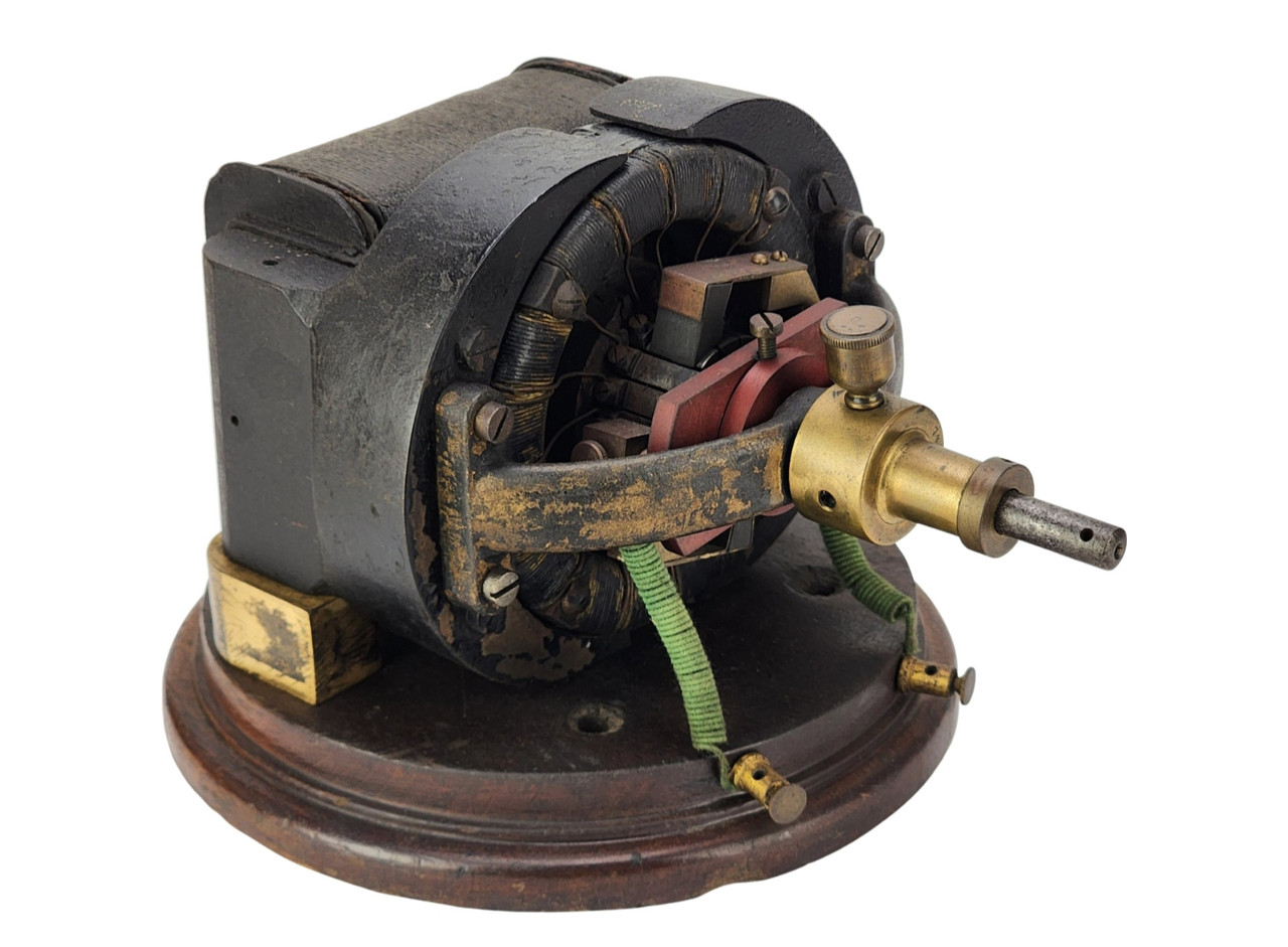 Circa 1895 Siemens Style Unipole Gramme Dynamo - Antique Fan Supply Co
