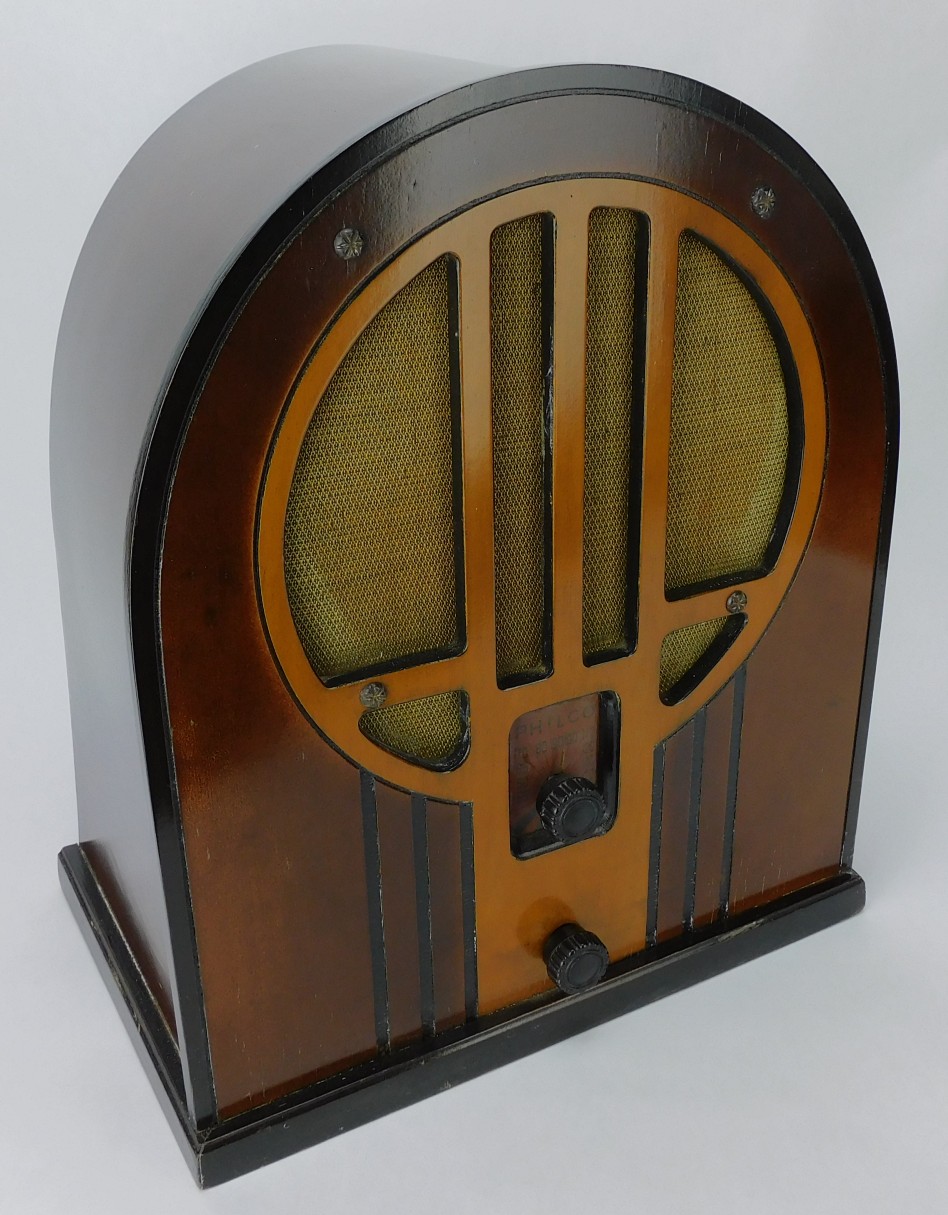 Philco Model 84 "Baby" Cathedral Radio - Antique Fan Supply Co