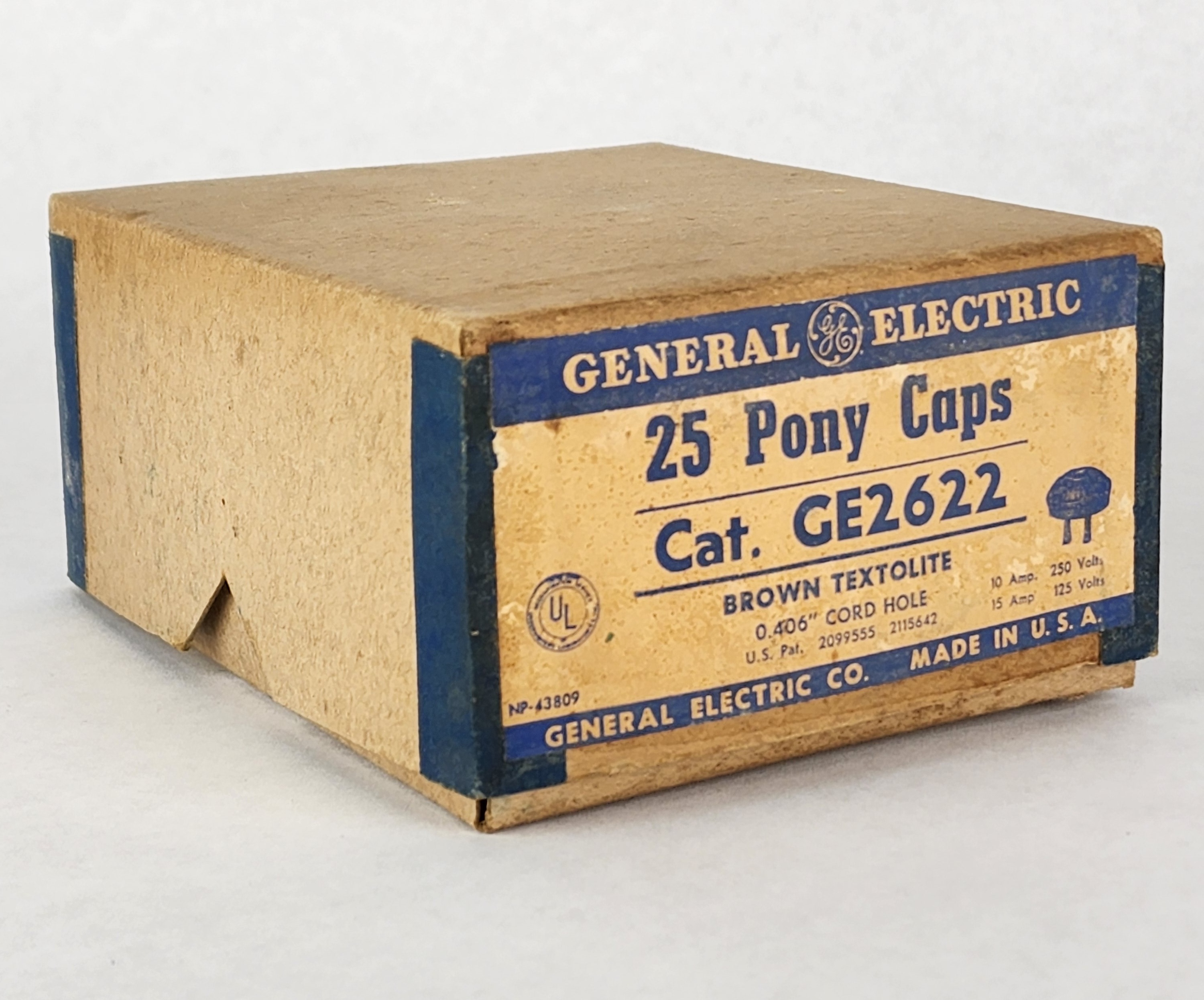 NOS Box 25 GE Textolite Bakelite Style Electrical Plugs with sealed ...