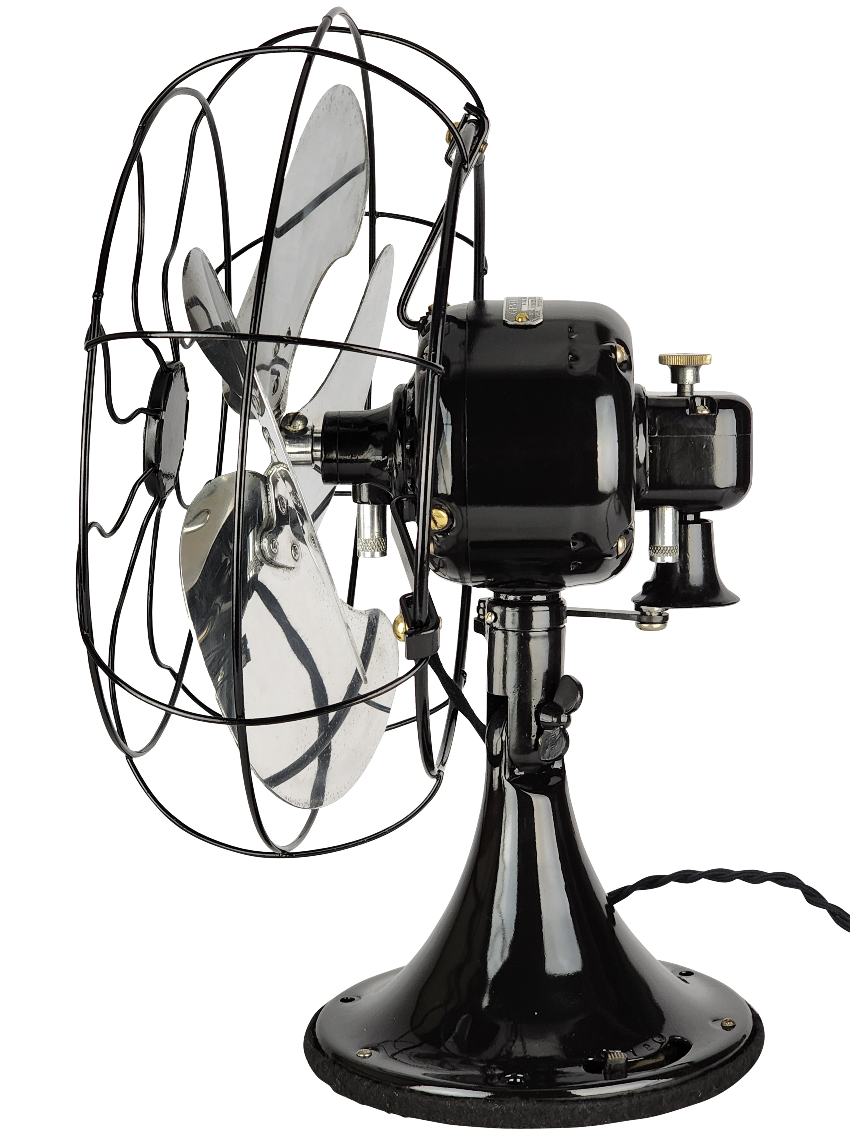 Circa 1930's General Electric Quiet Blade 12" Oscillating Desk Fan ...