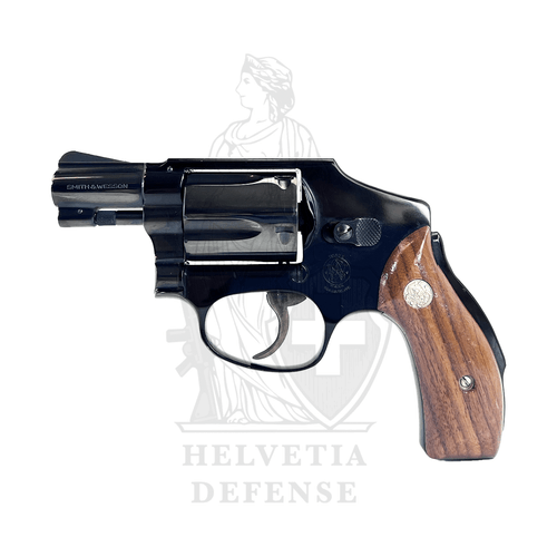 Smith & Wesson 42 Airweight: Double-Action Revolver - His Royal ...