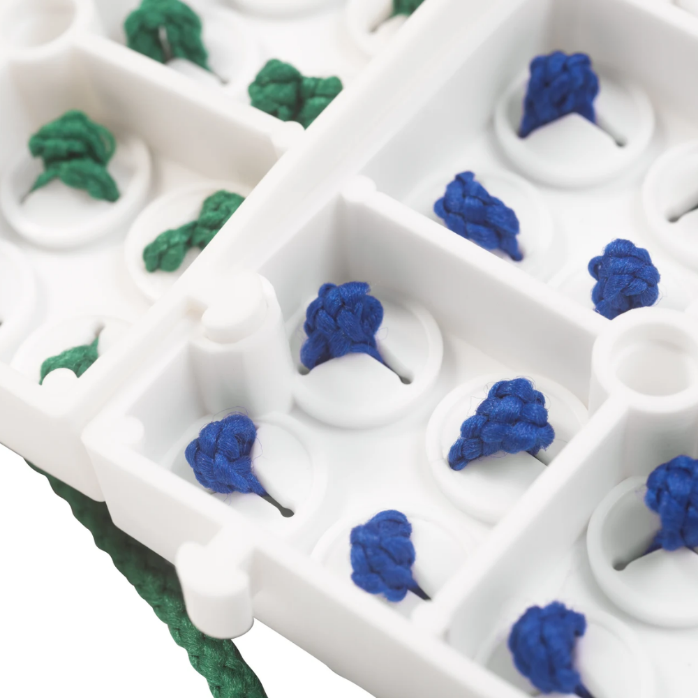 Calm Down Threading Boards | National Autism Resources