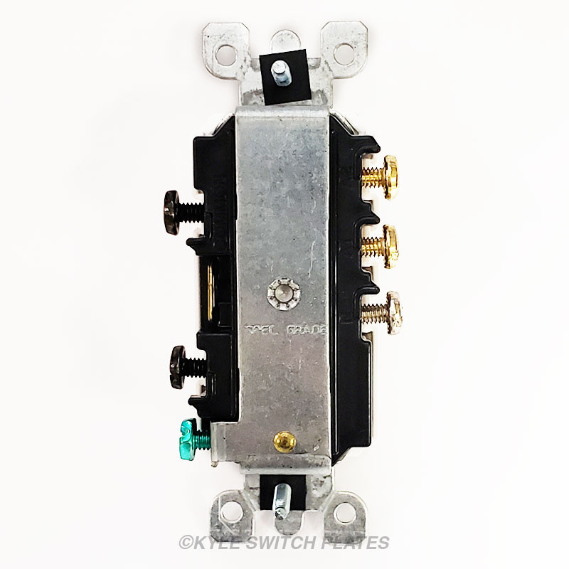 Stacked Outlet + 3-Way Switch Leviton - White | Kyle Switch Plates