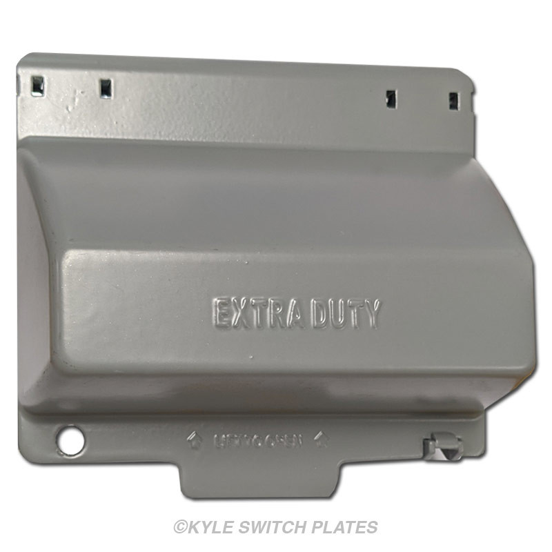 Metal Vertical Locking In-Use Outdoor Switch & Outlet Cover 7-in-1