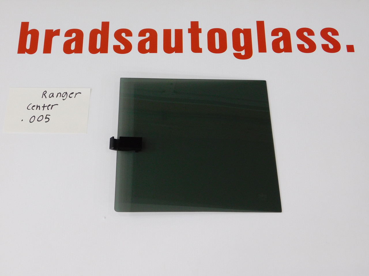 1986-2011 Ford Ranger CENTER glass only sliding rear window back glass ...