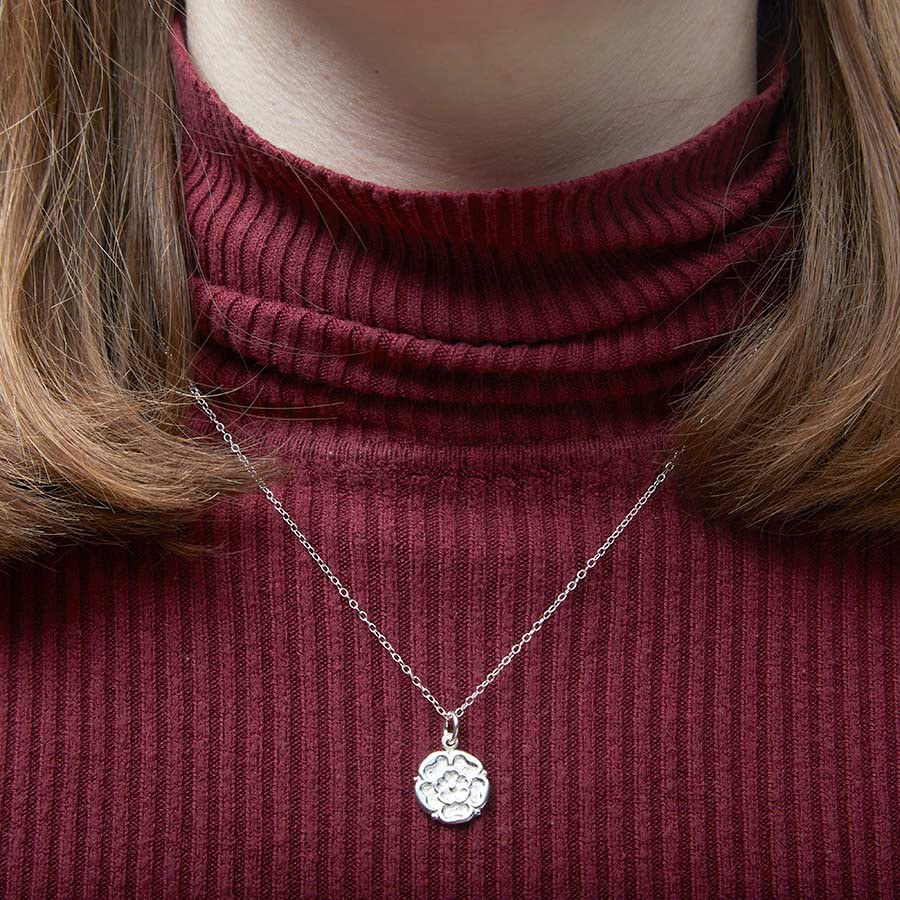 Tudor Rose Silver Necklace | Westminster Abbey Shop