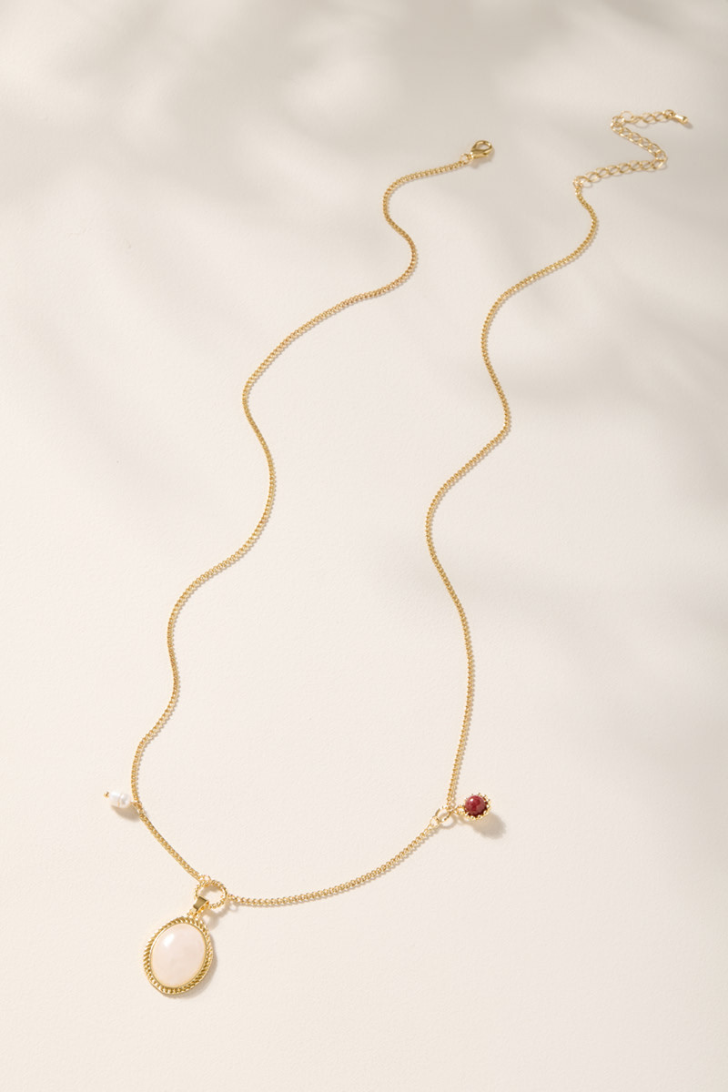 Lorie Rose Quartz Pendant Necklace