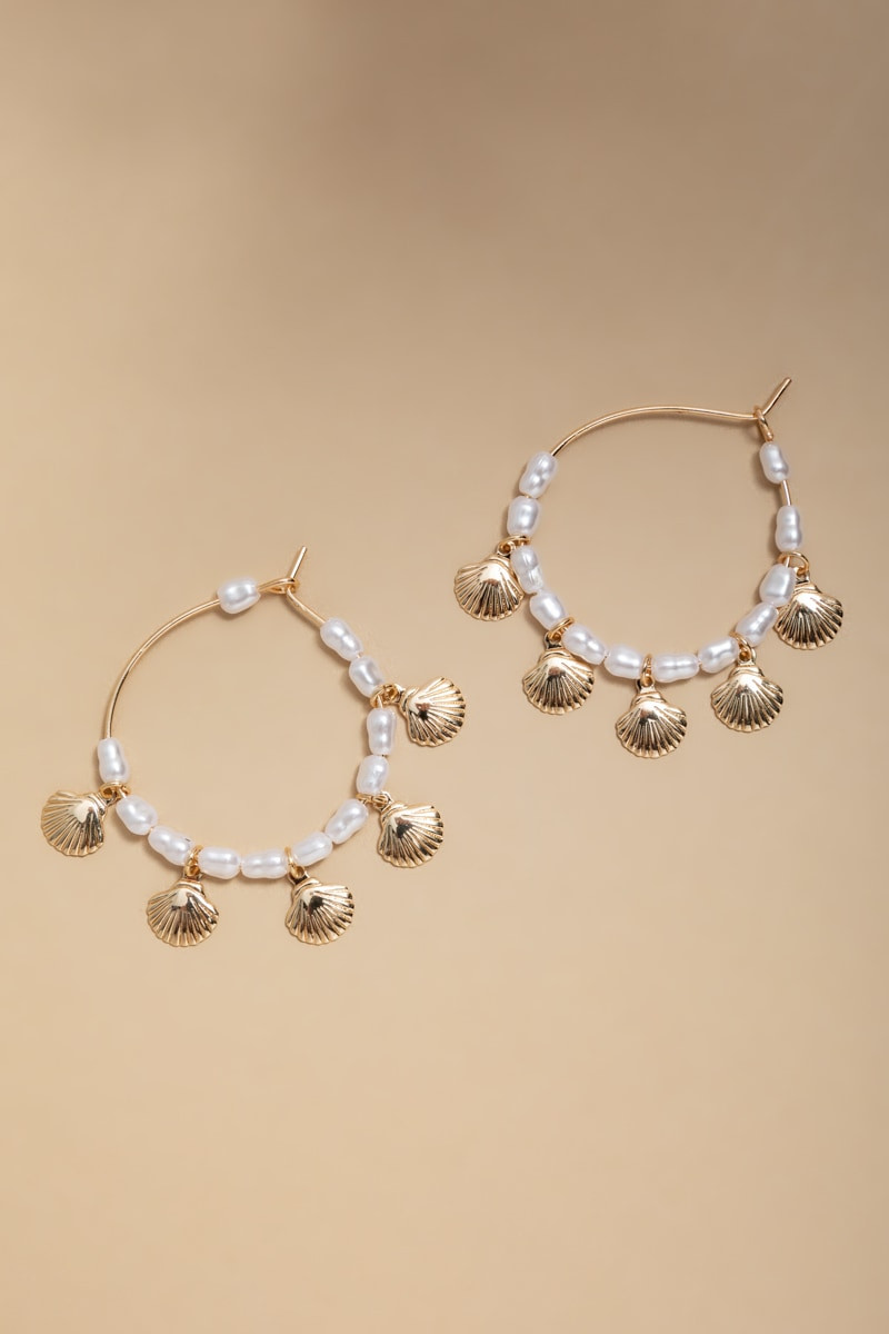 Ana Shell Charm Drop Earrings | francesca's®