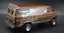 AMT #1265 1/25 1975 Chevy Van "Foxy Box" - Bay Hobbies