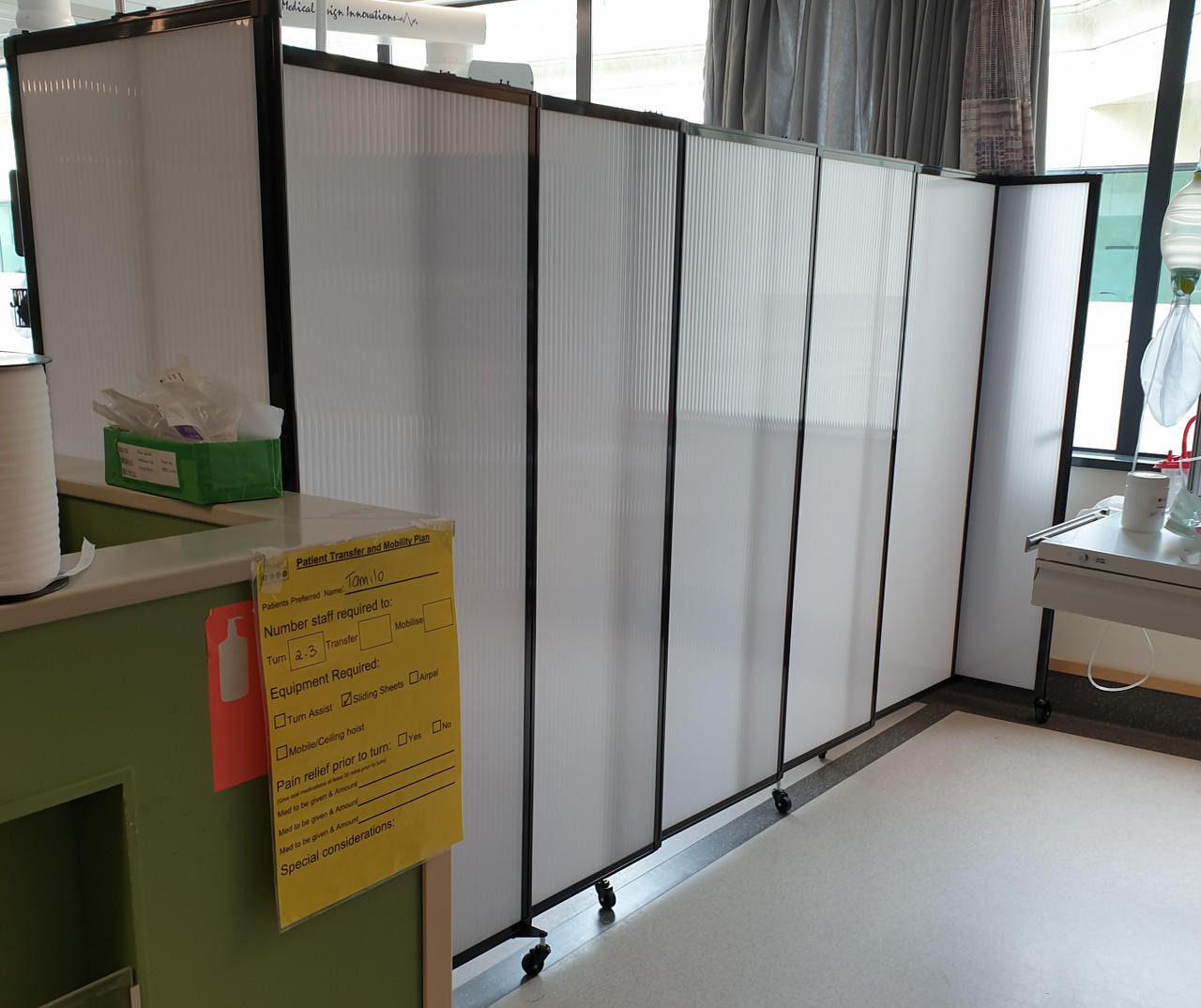 Medi StraightWall Sliding Portable Partition