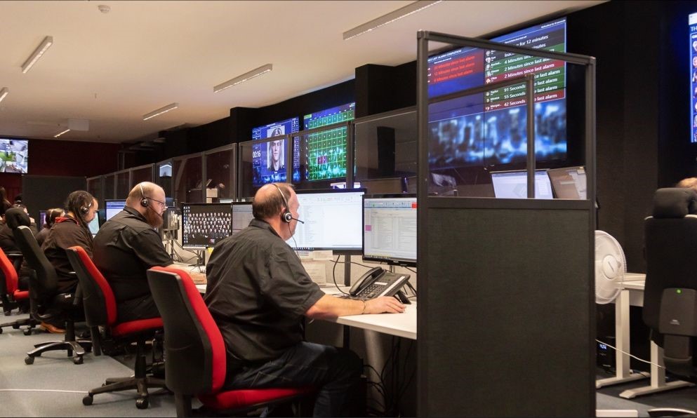 How to Choose the Right Room Divider for Your Space - Versare New Zealand