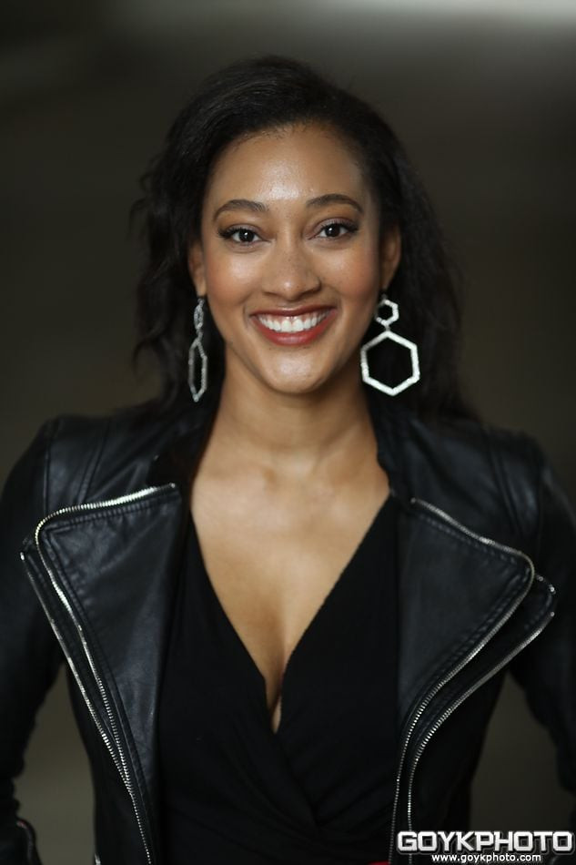 Autumn J. Height 5'9 Bust 37.5 Waist 33 Hips 41.5