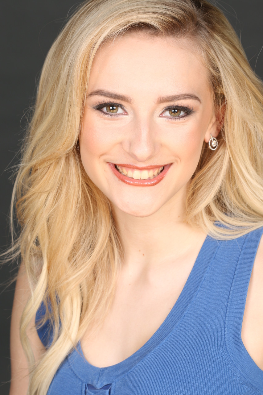 Grace M. Height 5'8 Bust 33 Waist 25 Hips 34