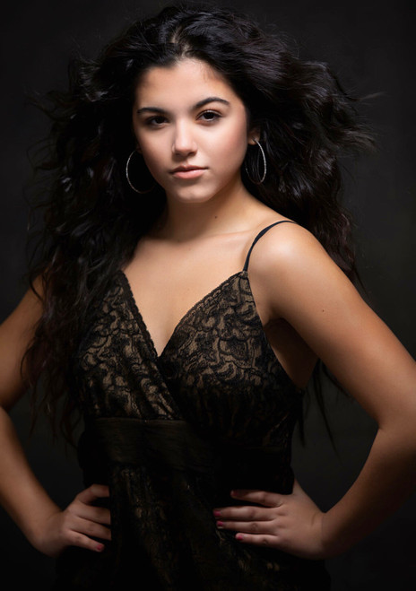 Editorial Print Modeling: Your Chance to Shine