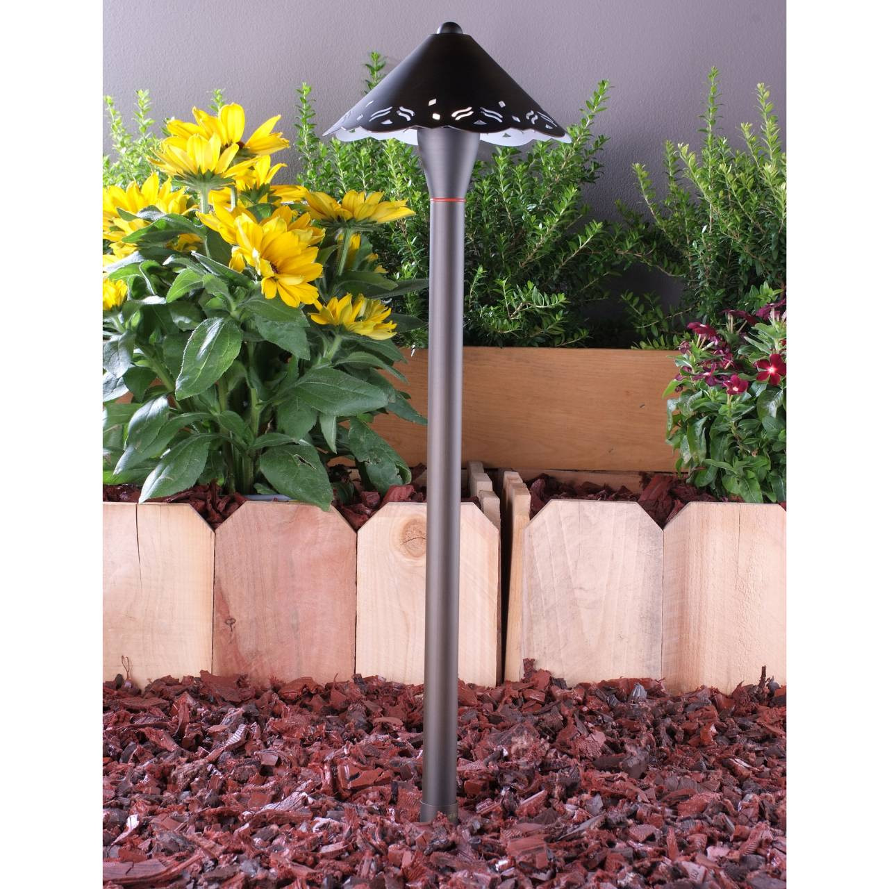 Traditional Bronze Area Path Light - YardBright® Landscape Lighting