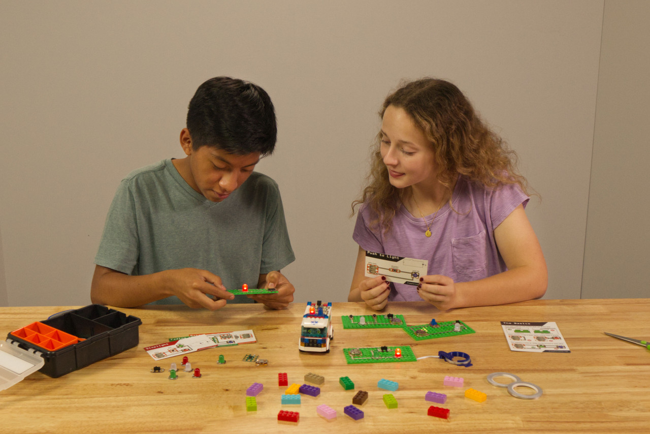 Crazy Circuits Coding Kit – Learn Electronics with Arduino