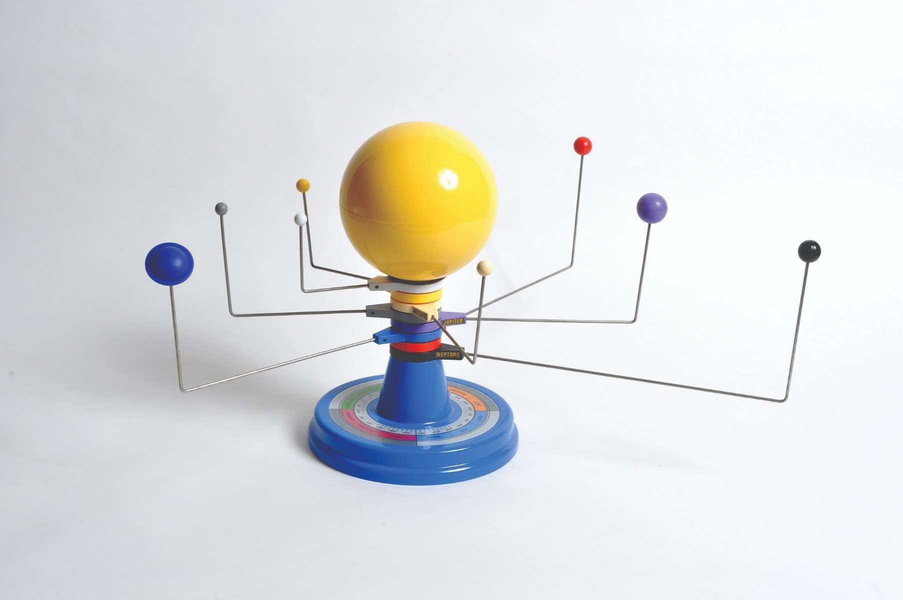 Solar System Model, 13" - Three Dimensional - With Experiment Guide ...
