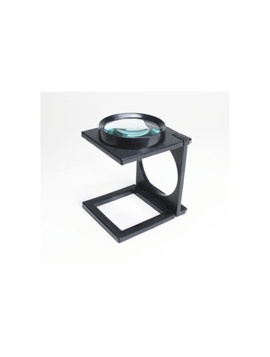GIANT FOLDING MAGNIFIER | Geyer Instructional Products