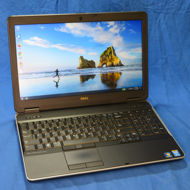 Dell Precision M2800 - i5-4210M