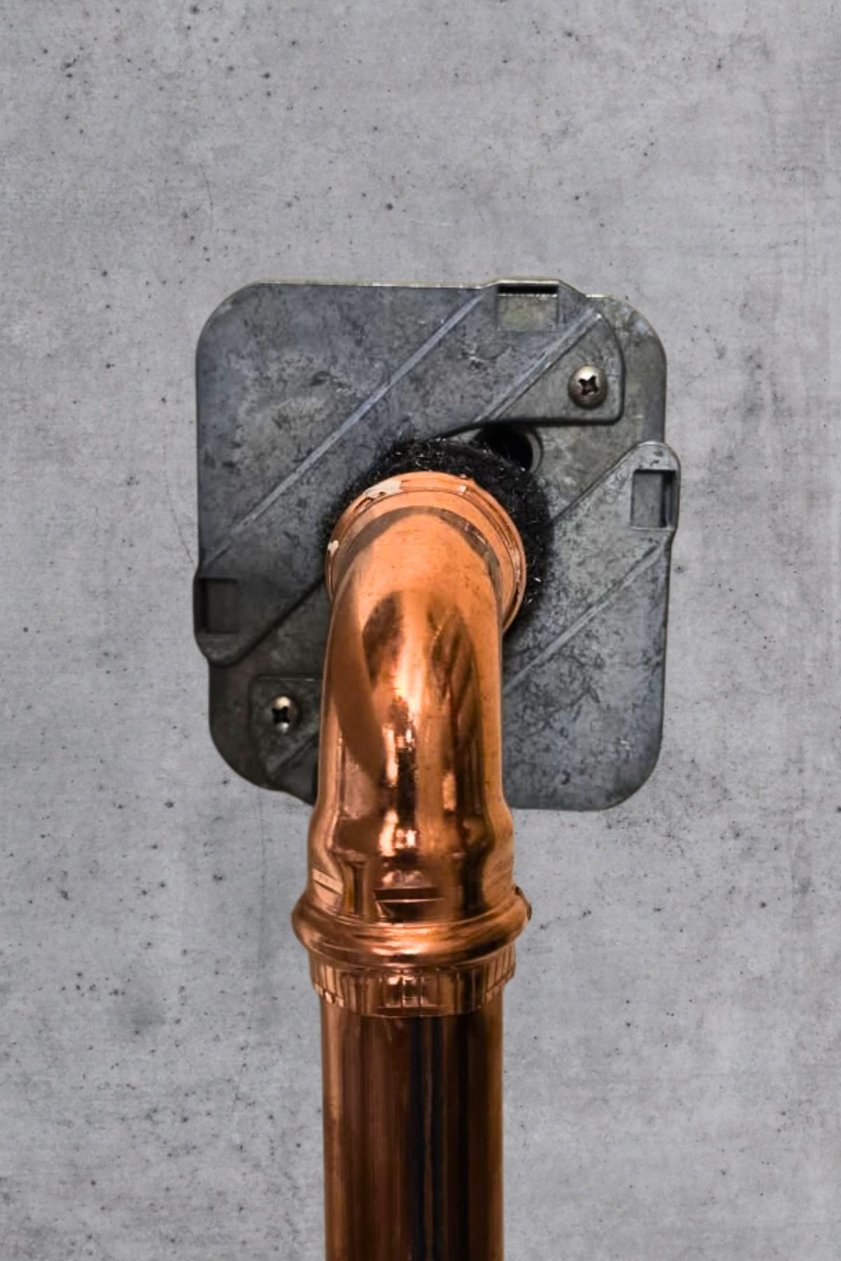 X-Plate Universal Escutcheon Plate – Adjustable Pipe Penetration Cover