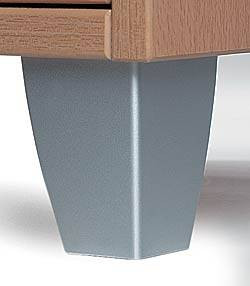 3-1/8" Decorative Triangle Foot 684010