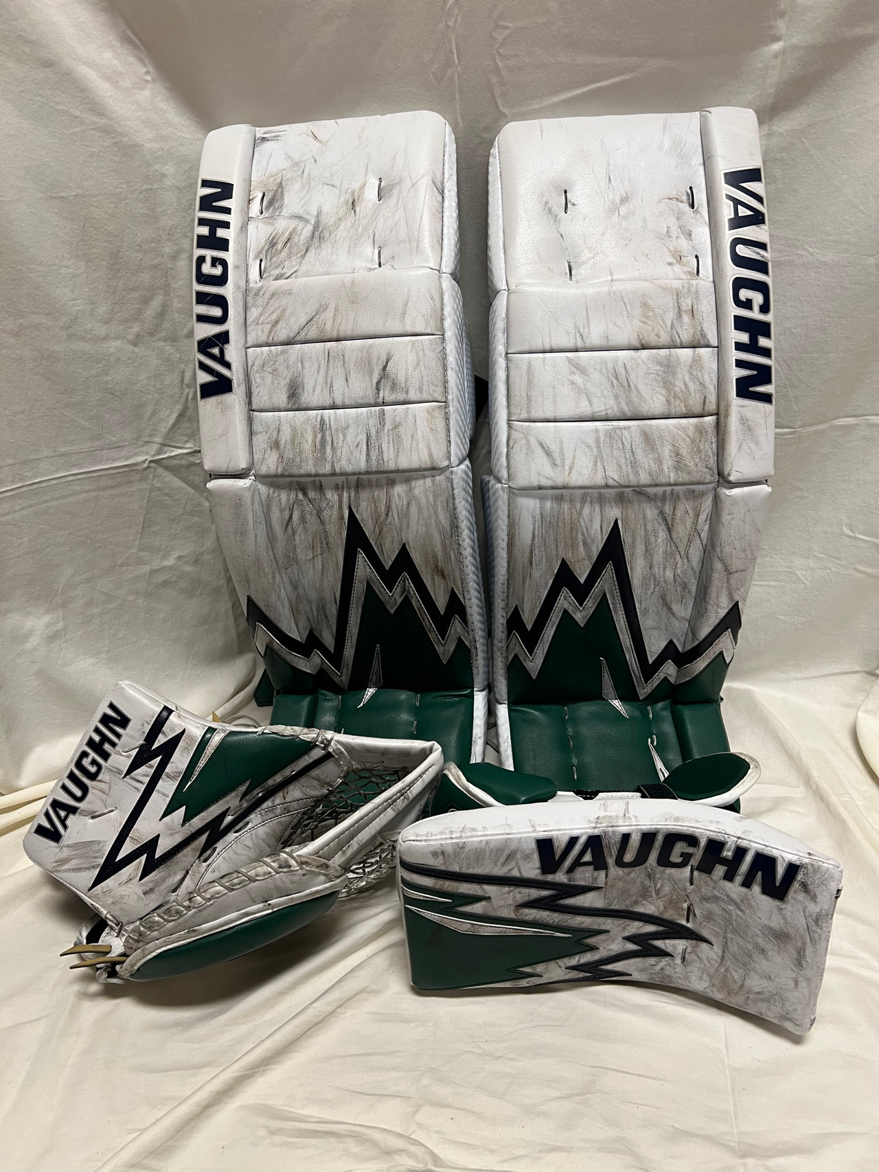 Stack The Pads Hockey Sales