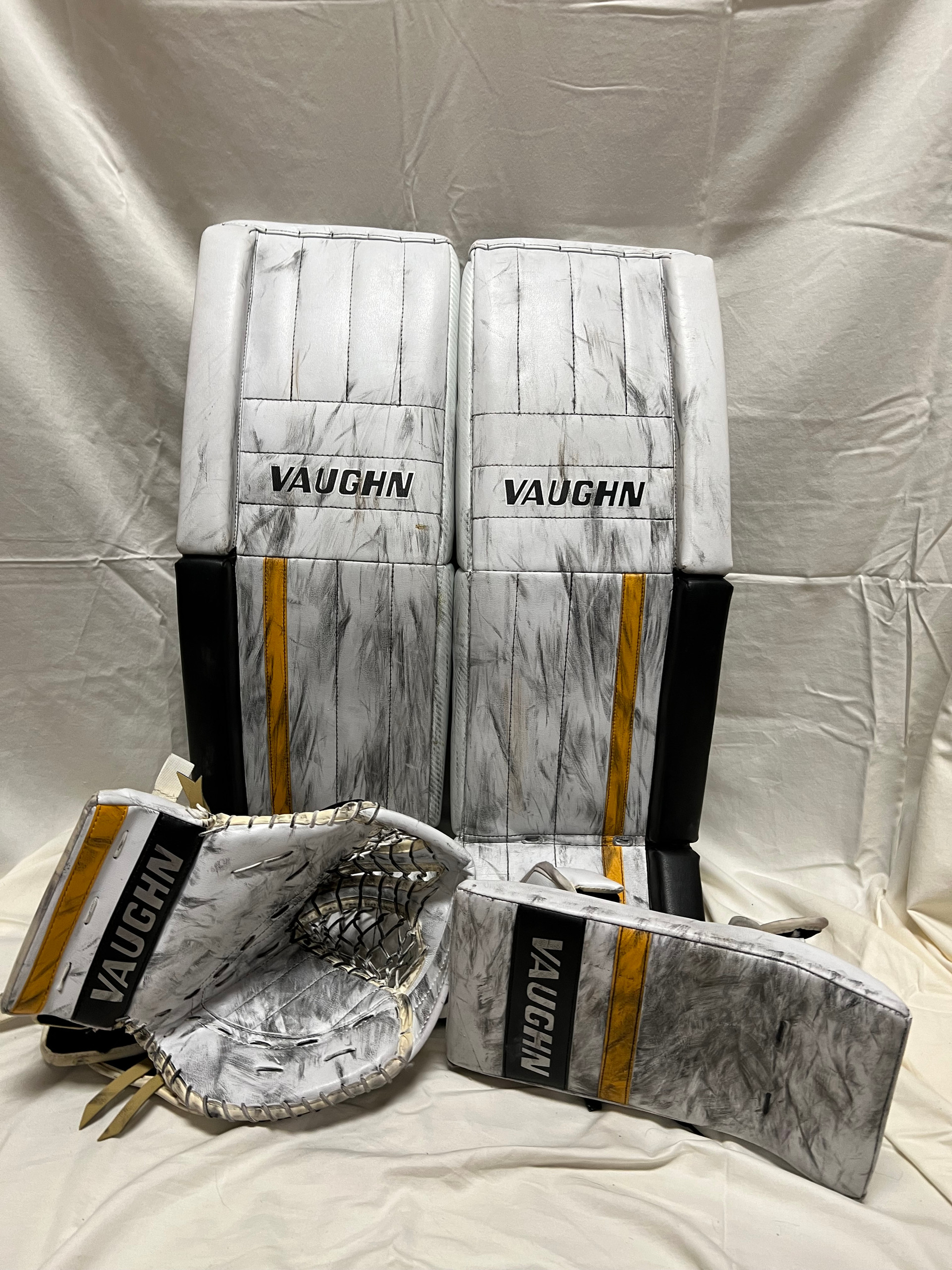 Pro Stock Goalie - Full Sets - Page 1 - Stack The Pads Hockey Sales