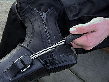 Spring Strap Metal | Scuba Gear Canada