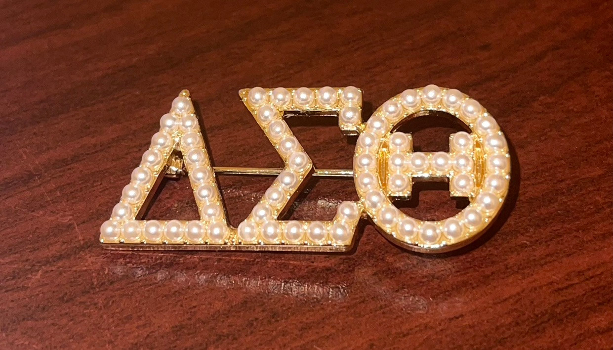 Delta Symbols Pearl Brooch - All Pearls Delta Symbols - Delta Sigma ...