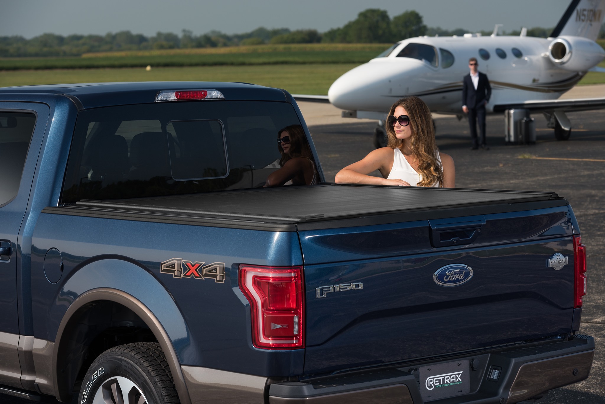 Guide to Retrax Electric & Manual Retractable Tonneau Covers ...