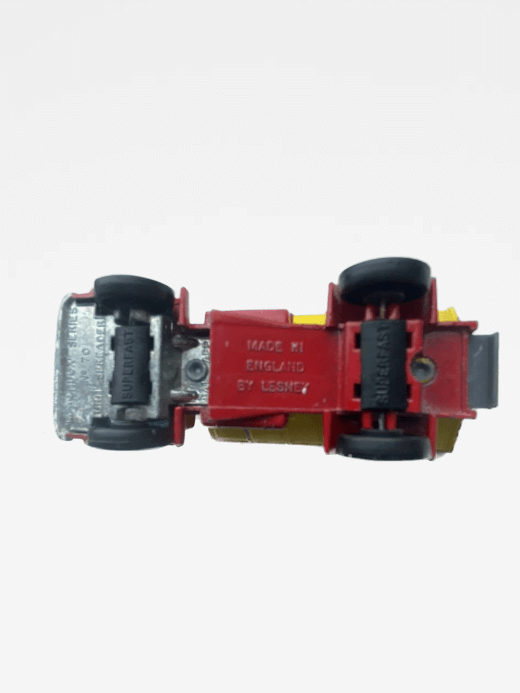 Grit-Spreading Truck