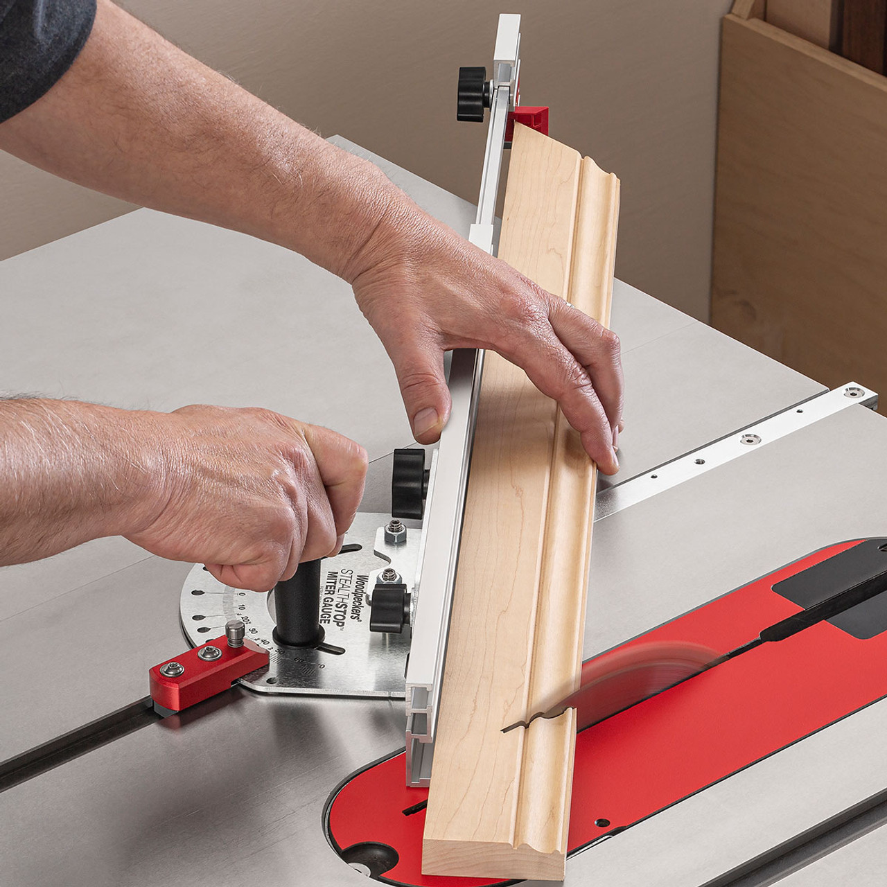 Woodpeckers Stealth Stop Miter Gauge with Fence and Stop: Precision ...