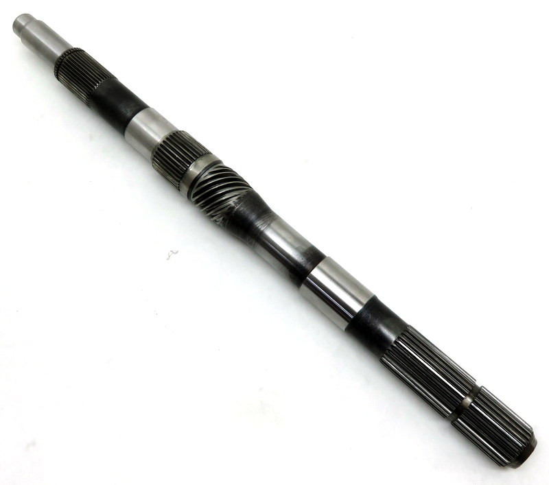 700-R4, Output Shaft 18 1/8" Long Splines - Cobra Transmission